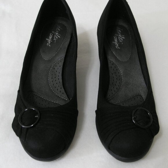 dexflex comfort | Shoes | Dexflex Comfort Black Wedge Heel Flats Size ...